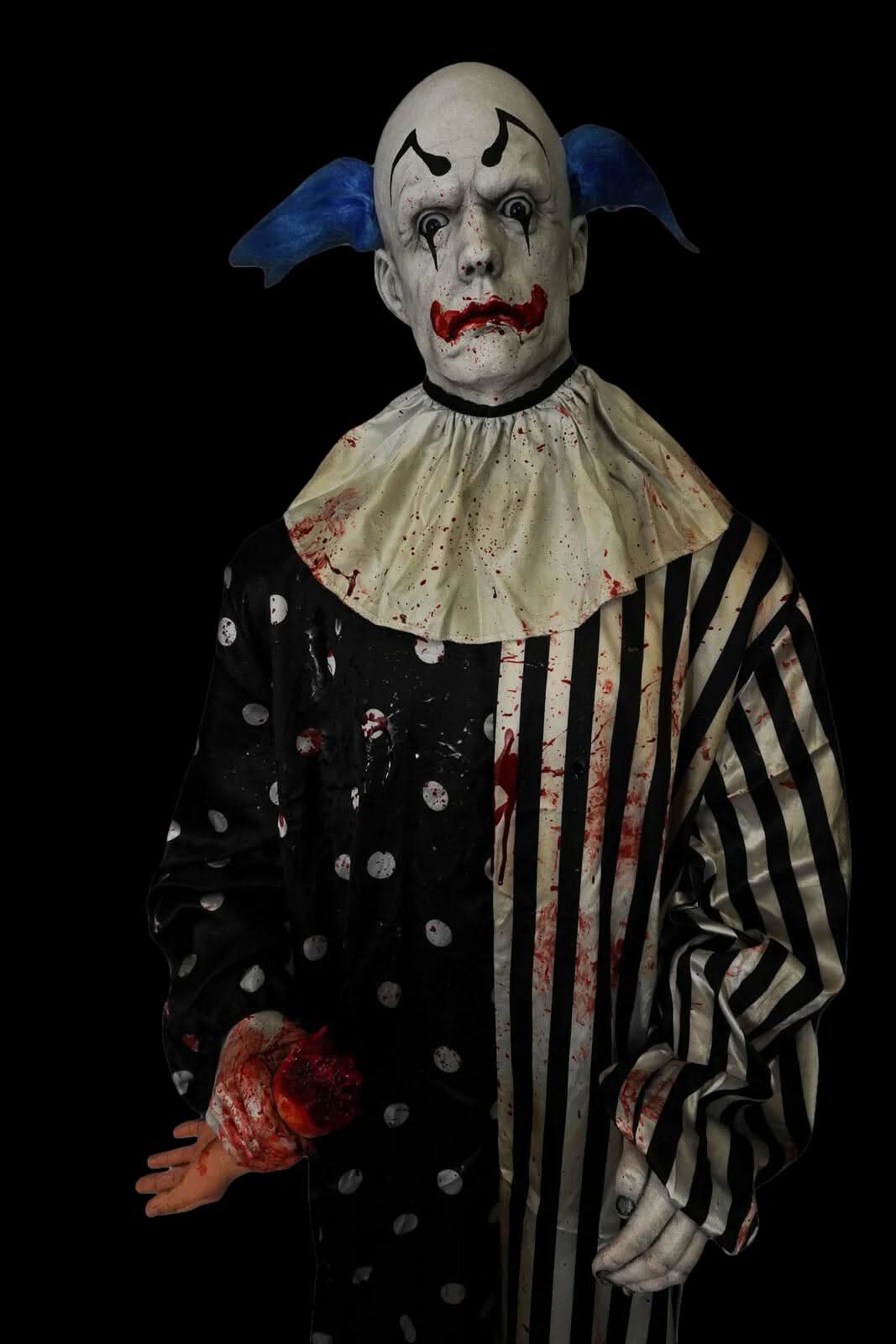 Stalker the Clown | Halloween Decorations – The Horror Dome