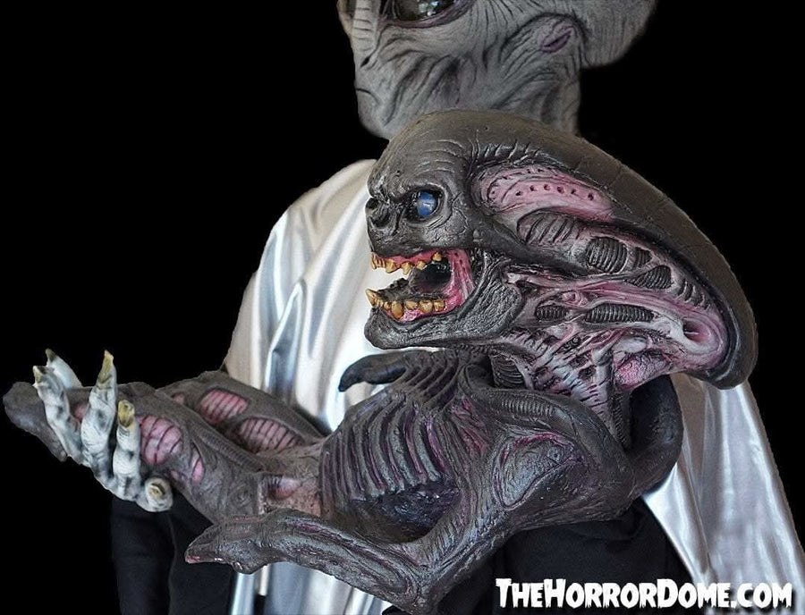 Alien Puppet | Halloween Decorations – The Horror Dome