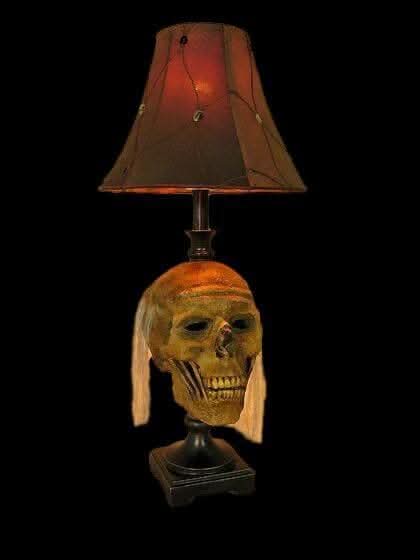 "Desk Lamp with Life-size Corpse Head and Antique Shade" Haunted House ...