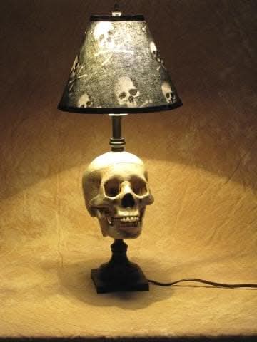"Desk Lamp with Life-size Skull and Bone Shade" Haunted House Lighting ...