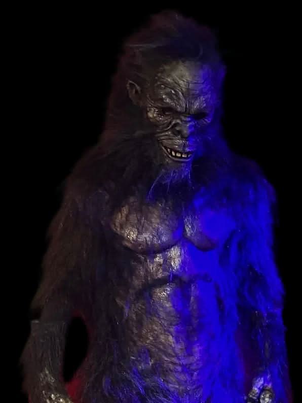 Alien Reaper | Halloween Decorations – The Horror Dome