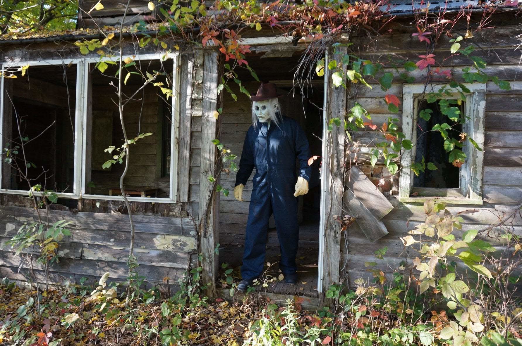 "Night Drifter" Pale Face Ghost Mask | HD Studios Pro Halloween Mask ...