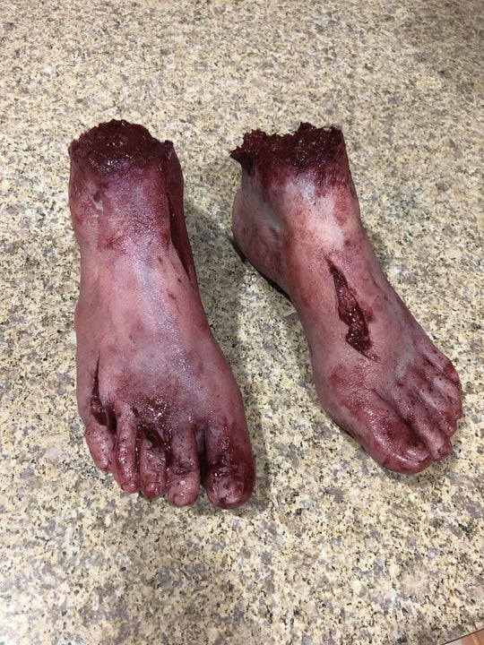"Silicone Severed Feet" Body Parts Halloween Prop – The Horror Dome